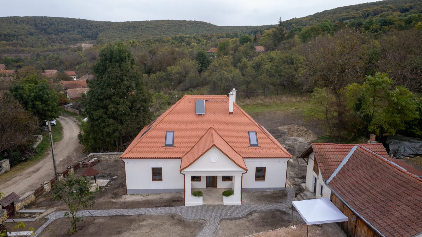 Megújult a kidei parókia – Agnus Rádió